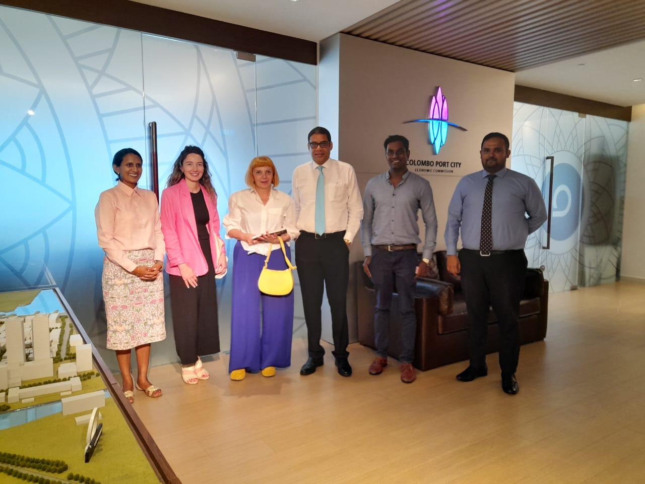 Ms. Nino Makhviladze, Hon. Consul of Sri Lanka in Georgia to Sri Lanka